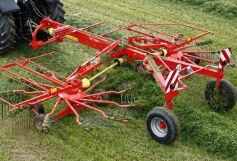 Polonesený shrnovač KUHN GA 6501/7501+ - AGRICO, s.r.o.