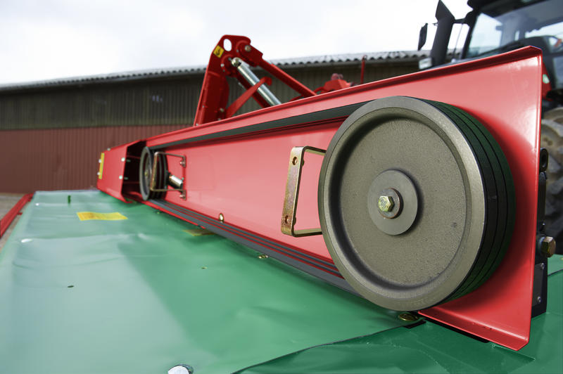 Diskový žací stroj KVERNELAND 2828 F / 2832 F / 2832 FS - AGRICO, s.r.o.